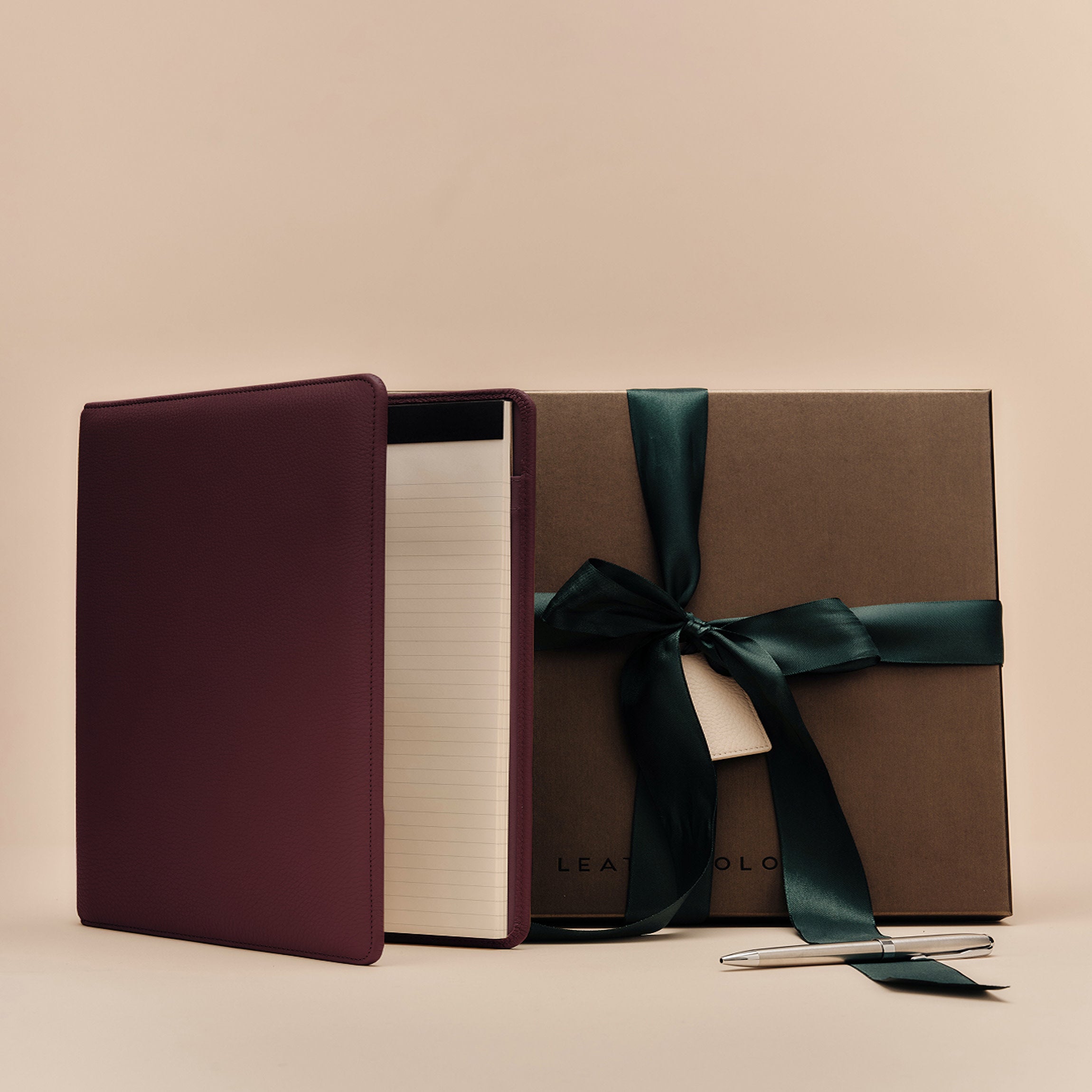 Padfolio Gift Set | Full grain leather, curated workspace essentials ...