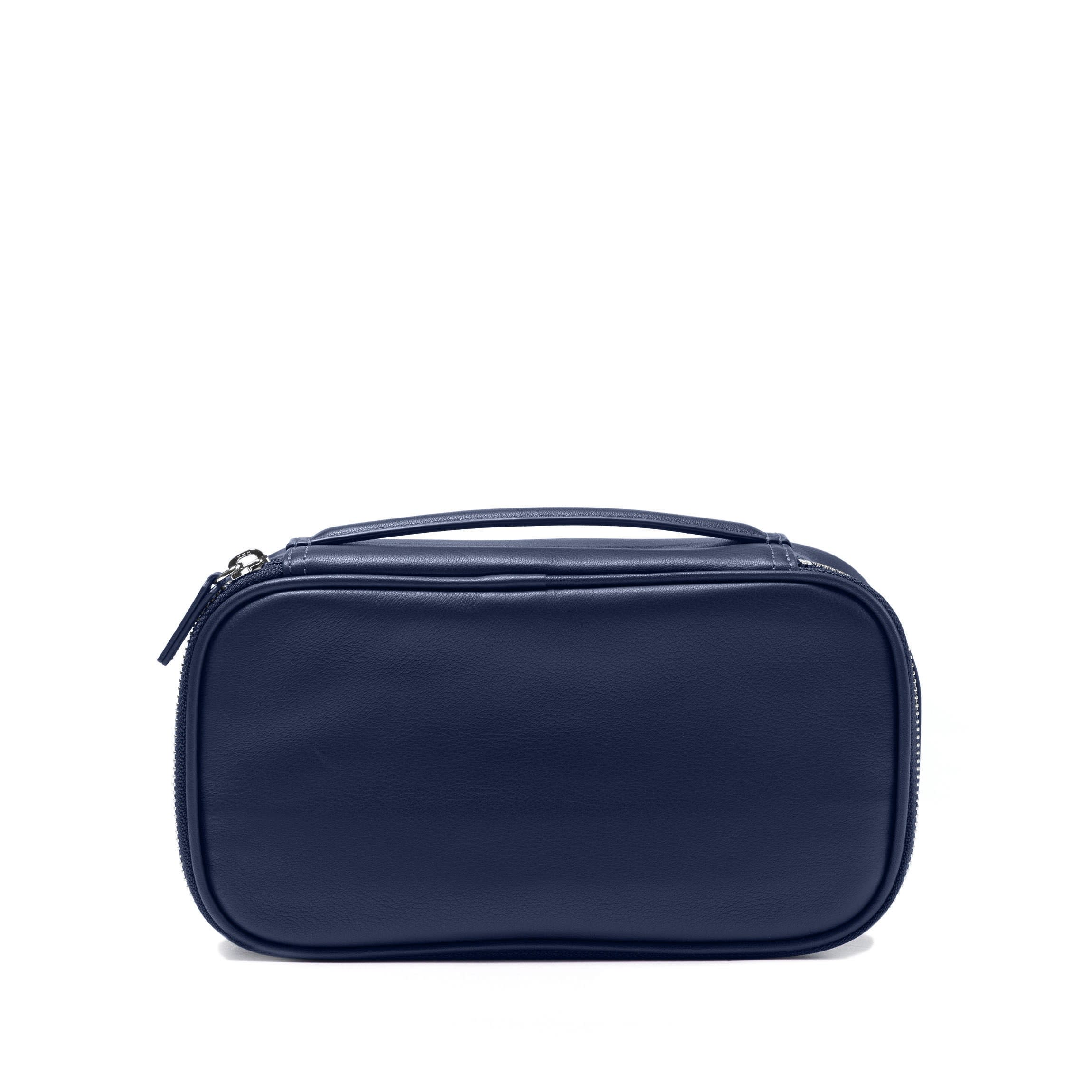 Medium Travel Organizer | Full grain leather, organized travel ...